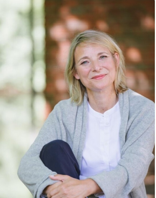 soc-academy - Uta Stoever